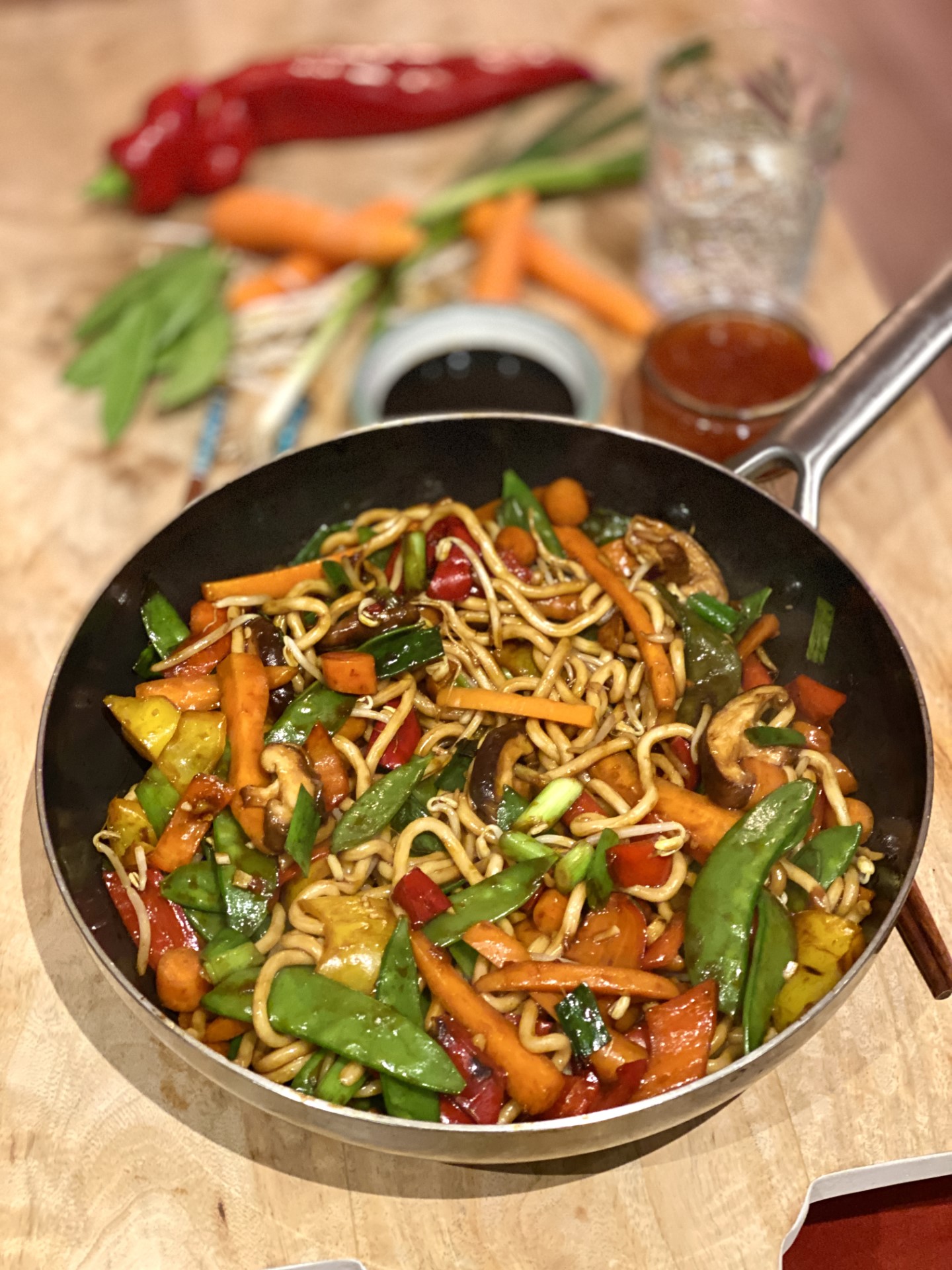 Vegan Tjap Tjoy - 15 minuten, één pan! - Plantbased Dennis